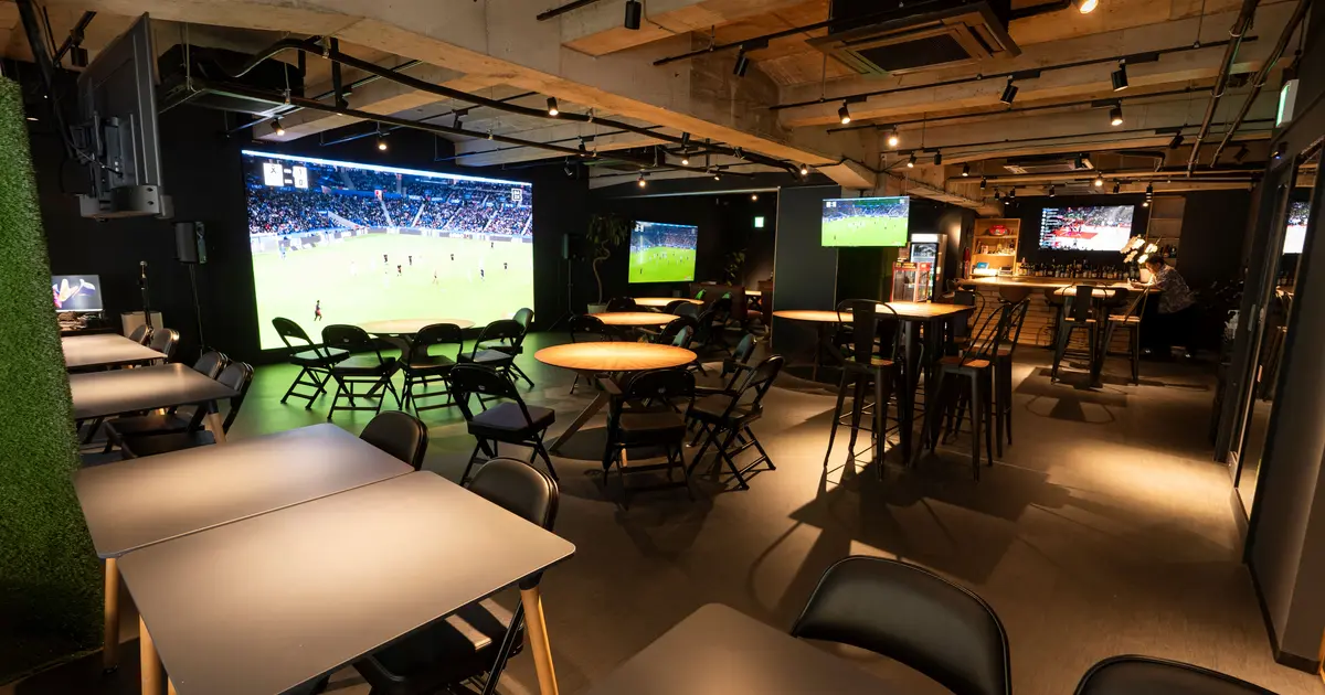 写真 : 78STADIUM -SPORTS COMMUNITY CAFE-(国際通り/スポーツバー/ネット予約可) | Fansta(ファンスタ)